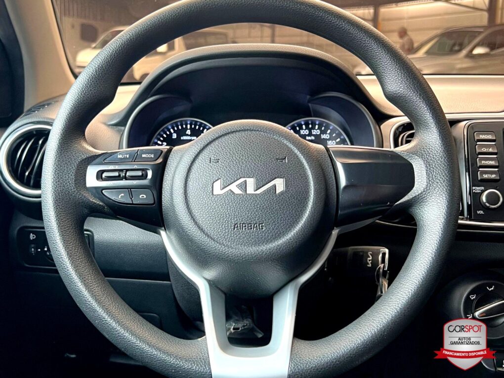 Kia Soluto 2024 | Carspot Panamá