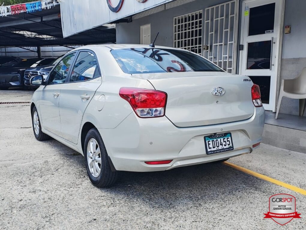 Hyundai Accent Verna Full Extras 2022 | Carspot Panamá